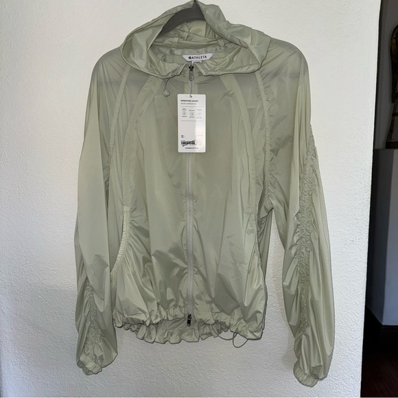 Athleta | Jackets & Coats | Nwt Womans Athleta Green Expedition ...